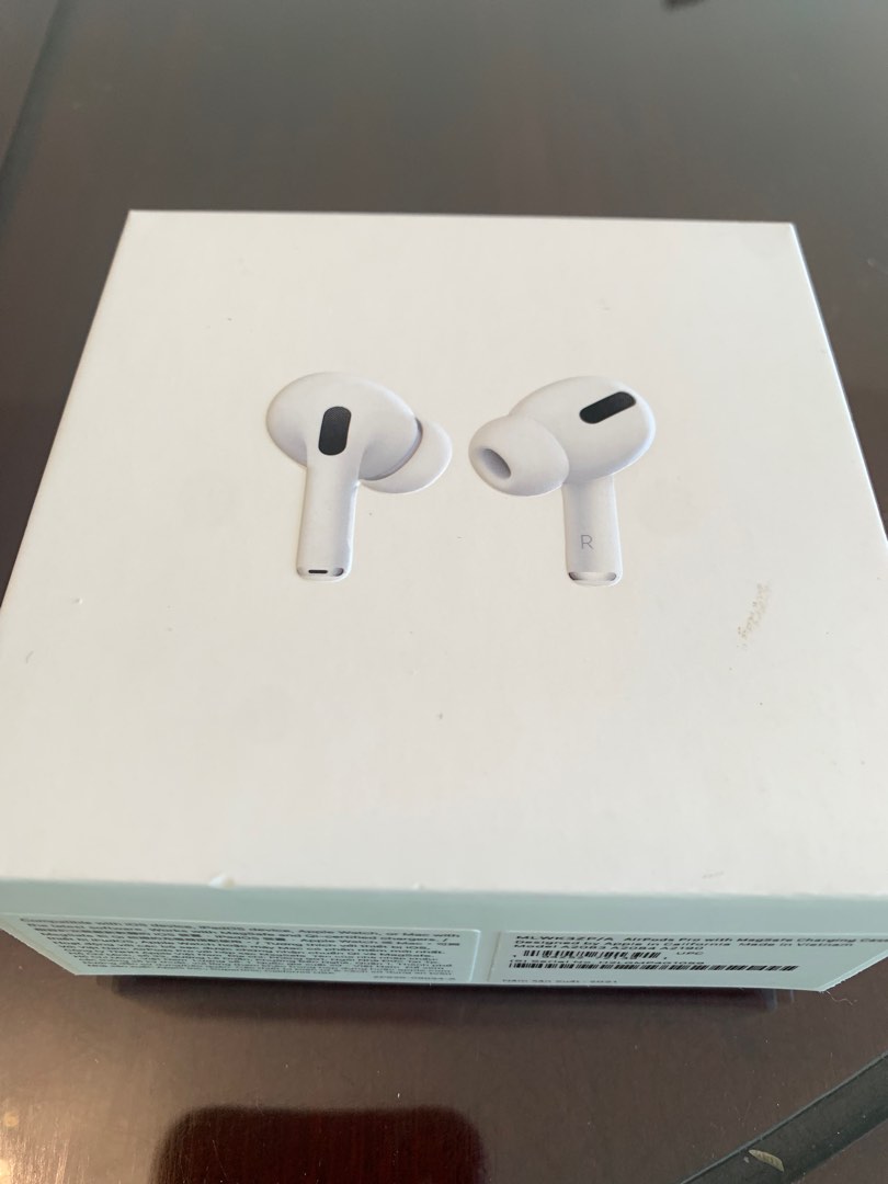 Apple AirPods Pro Box 吉盒, 手提電話, 智能穿戴裝置及智能手錶 - Carousell
