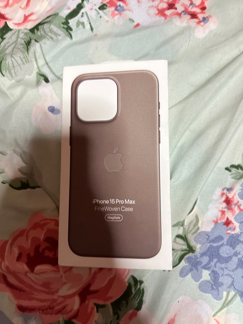 Apple iPhone 15 Pro Max Fine Woven case with Magsafe, Mobile Phones ...