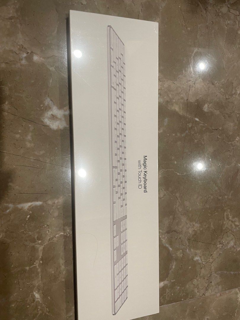 UK Magic Keyboard with Touch ID and Numeric Keypad, Computers & Tech ...