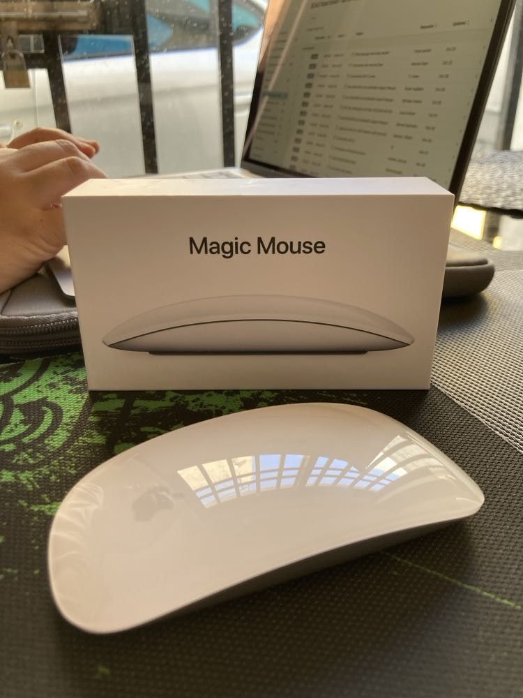 Apple Magic Mouse - White Multi-Touch Surface, Computers & Tech, Parts ...