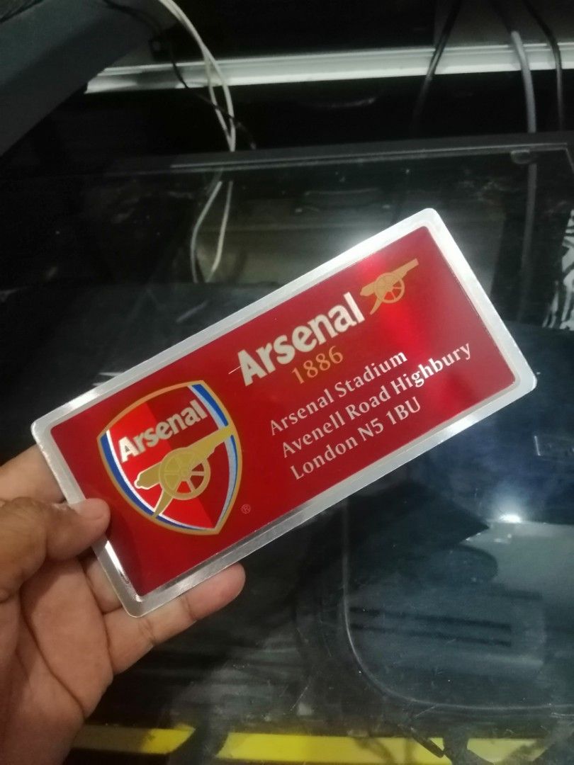 ARSENAL METAL STICKER EMBLEM, Hobbies & Toys, Collectibles ...