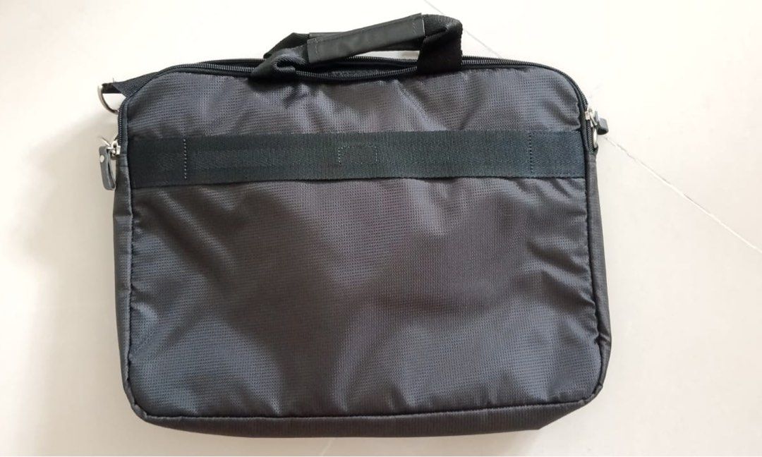 Asus Laptop Bag brand new in bag, Computers & Tech, Parts & Accessories ...
