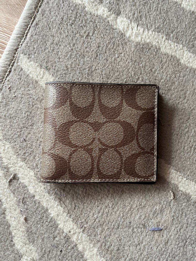 Authentic Coach Wallet, Men's Fashion, Watches & Accessories, Wallets ...