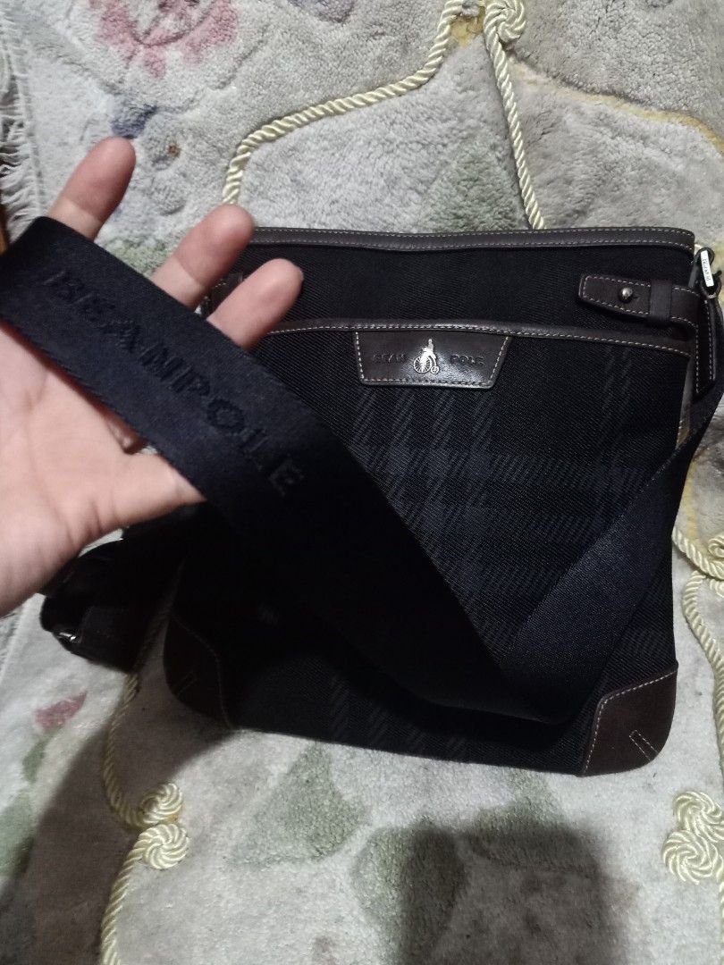 beanpole, Men's Fashion, Bags, Sling Bags on Carousell