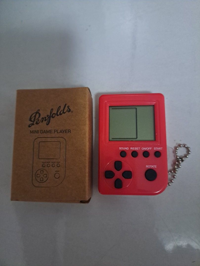 [Brand new] Penfold's mini game player - limited edition, Hobbies ...