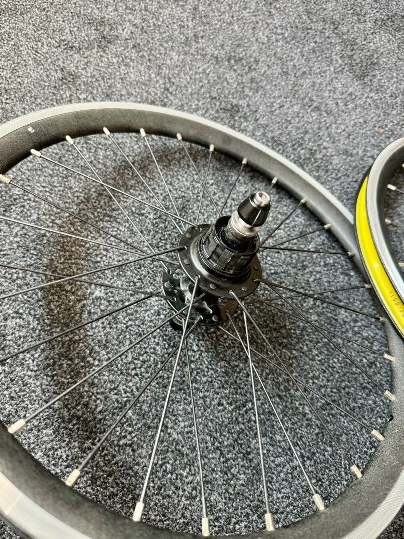 Brompton T Line Superlight 4 speed Wheelset (Presta), Sports Equipment ...