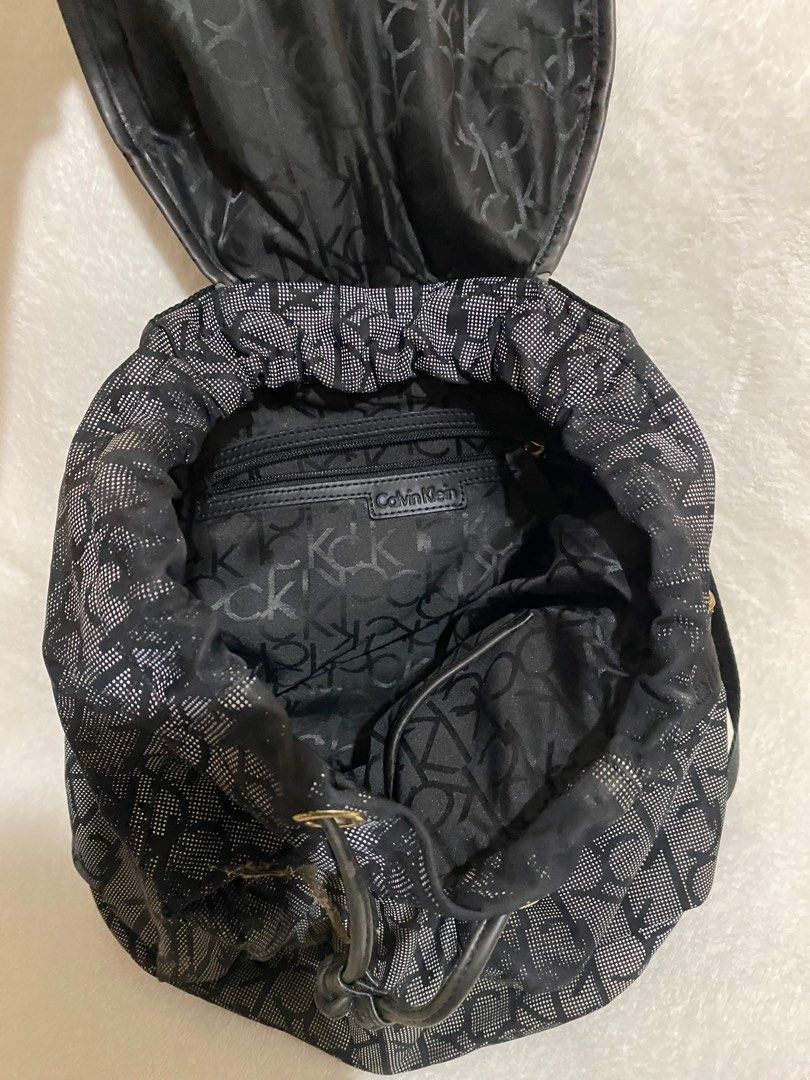 Calvin Klein Bagpack, Women's Fashion, Bags & Wallets, Backpacks on ...