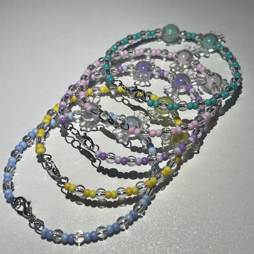 Candy mini bead bracelet, Women's Fashion, Jewelry & Organisers ...