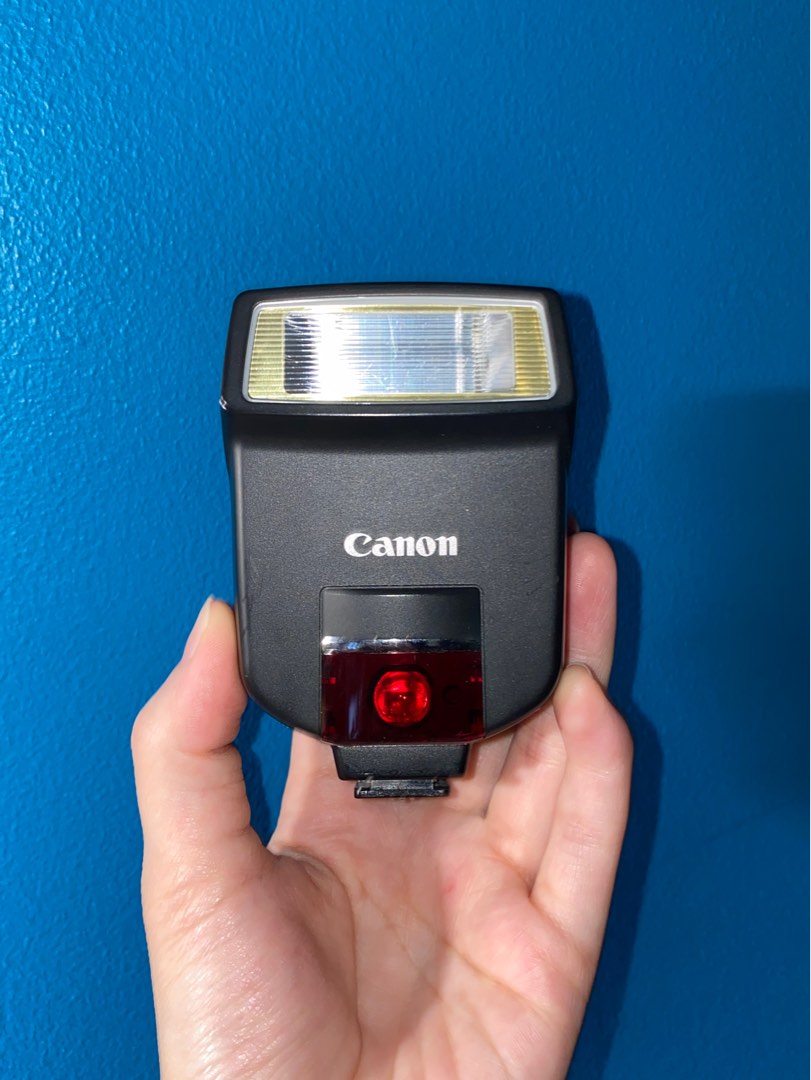 Canon Speedlite 220EX flash, Photography, Photography Accessories ...