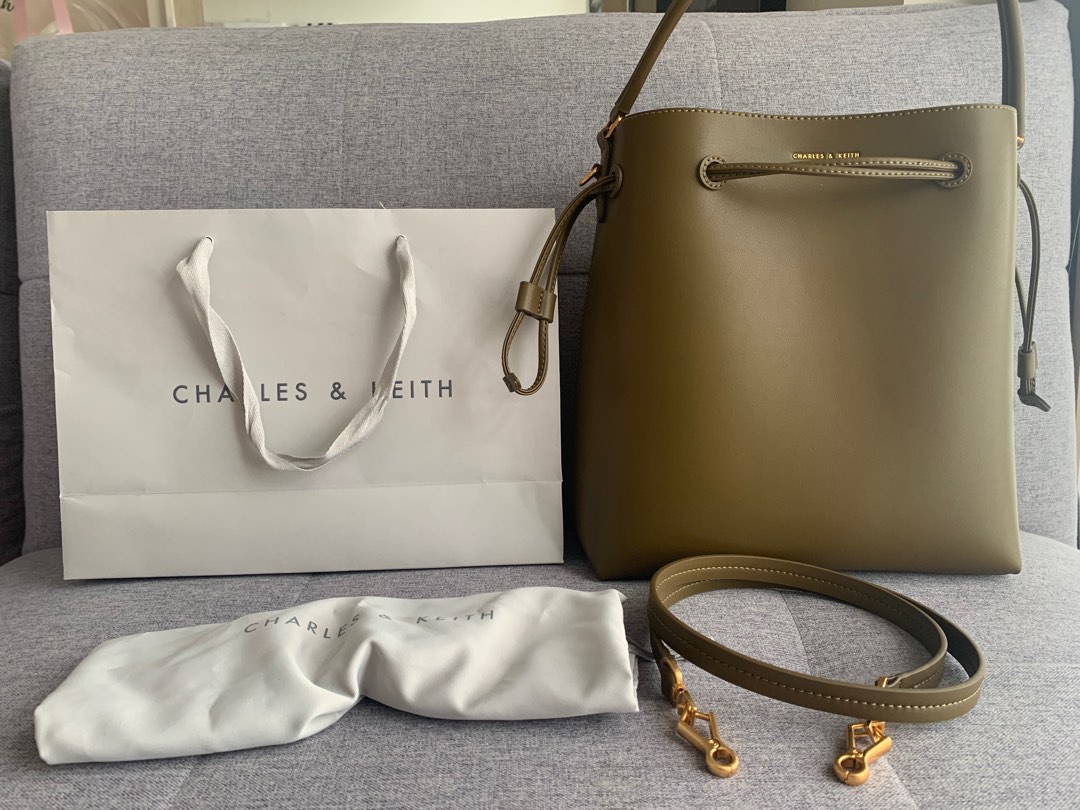 Charles & Keith Bag (Olive), Women's Fashion, Bags & Wallets, Tote Bags ...