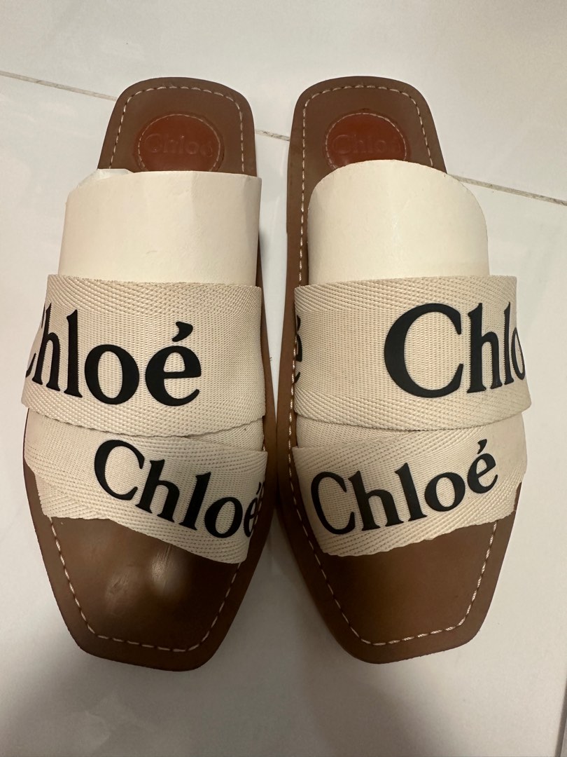 Chloe Woody Flat Slides, Women's Fashion, Footwear, Flipflops and Slides on Carousell