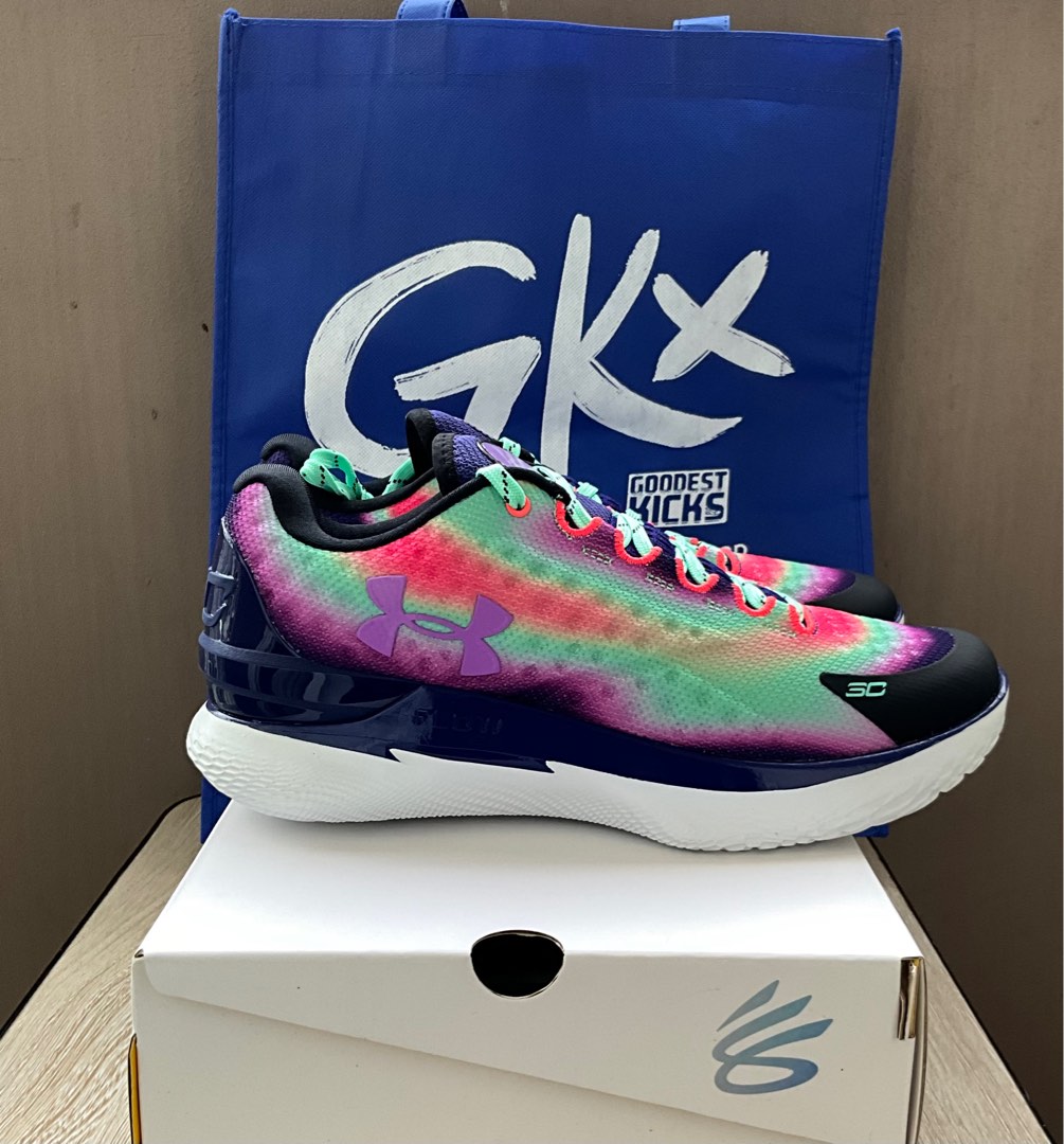 Curry 1 Low Flotro ‘Northern Lights’, Men's Fashion, Footwear, Sneakers on Carousell