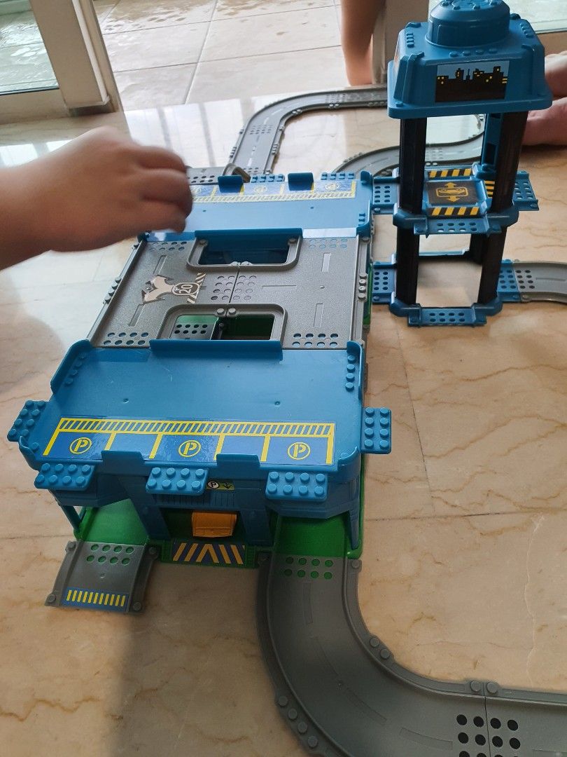 Fast lane street linx city centre, Hobbies & Toys, Toys & Games on ...