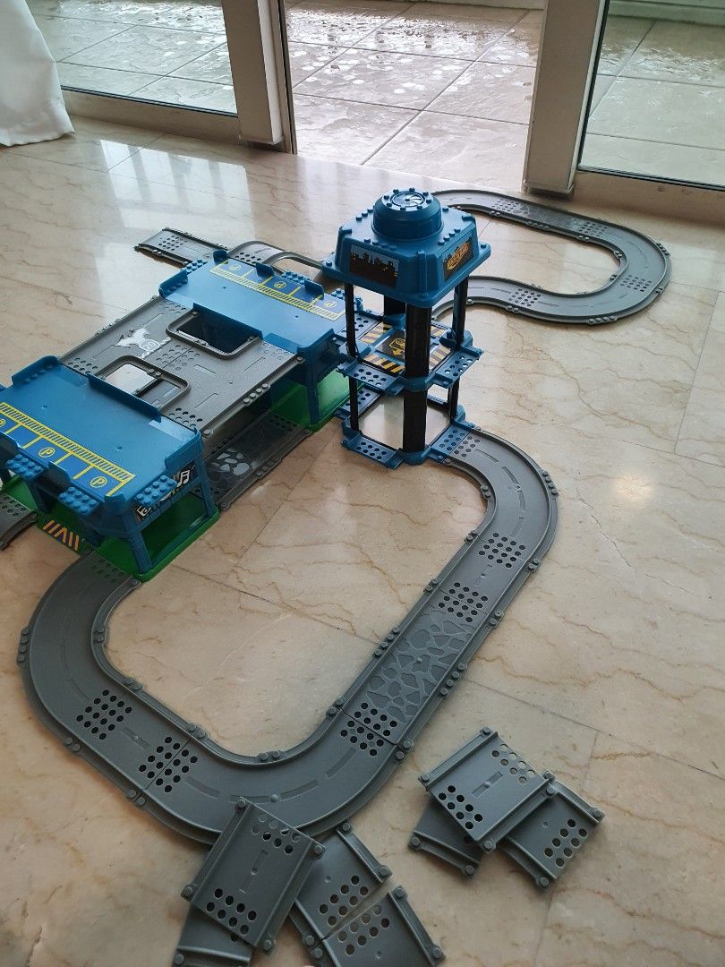 Fast lane street linx city centre, Hobbies & Toys, Toys & Games on ...