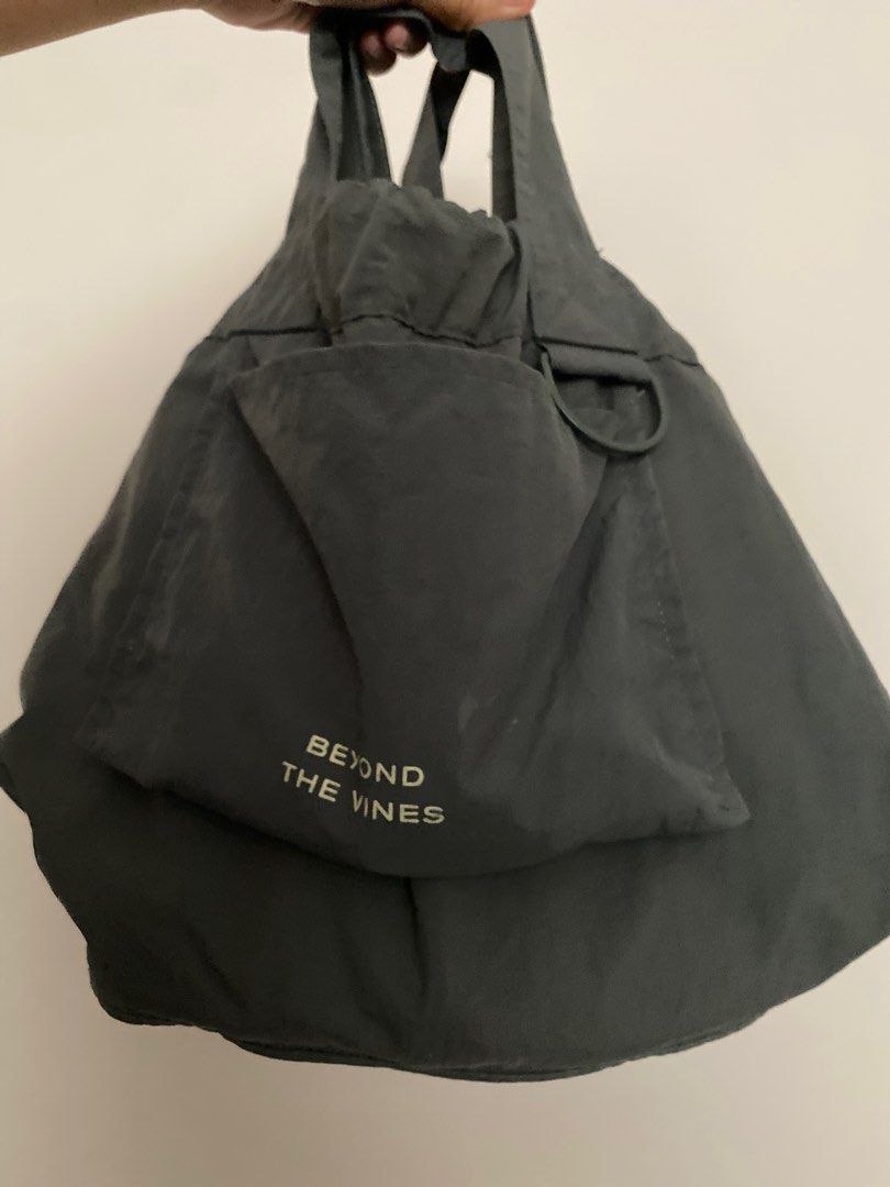 First version of btv xs dumpling bag olive green, Women's Fashion, Bags ...