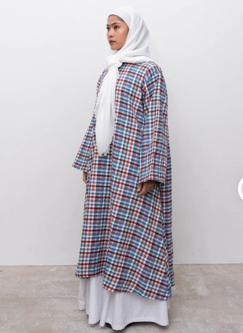 Flannel Kurong Hajar, Women's Fashion, Muslimah Fashion, Baju Kurung ...