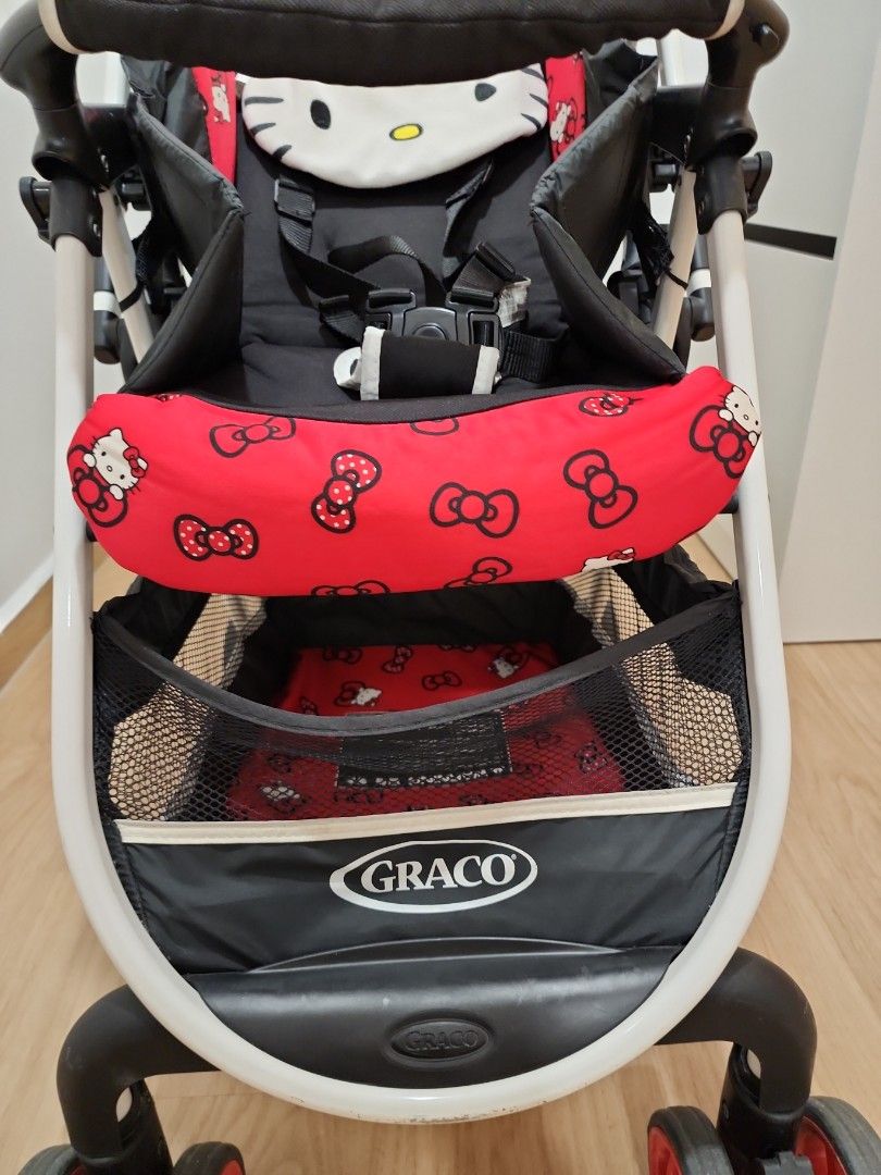 Graco Hello Kitty Sanrio Baby Stroller Japan Red Citilite, Babies ...