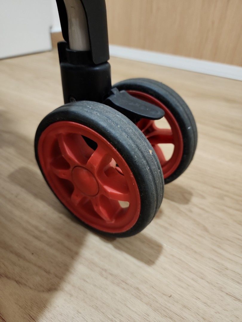 Graco Hello Kitty Sanrio Baby Stroller Japan Red Citilite, Babies ...