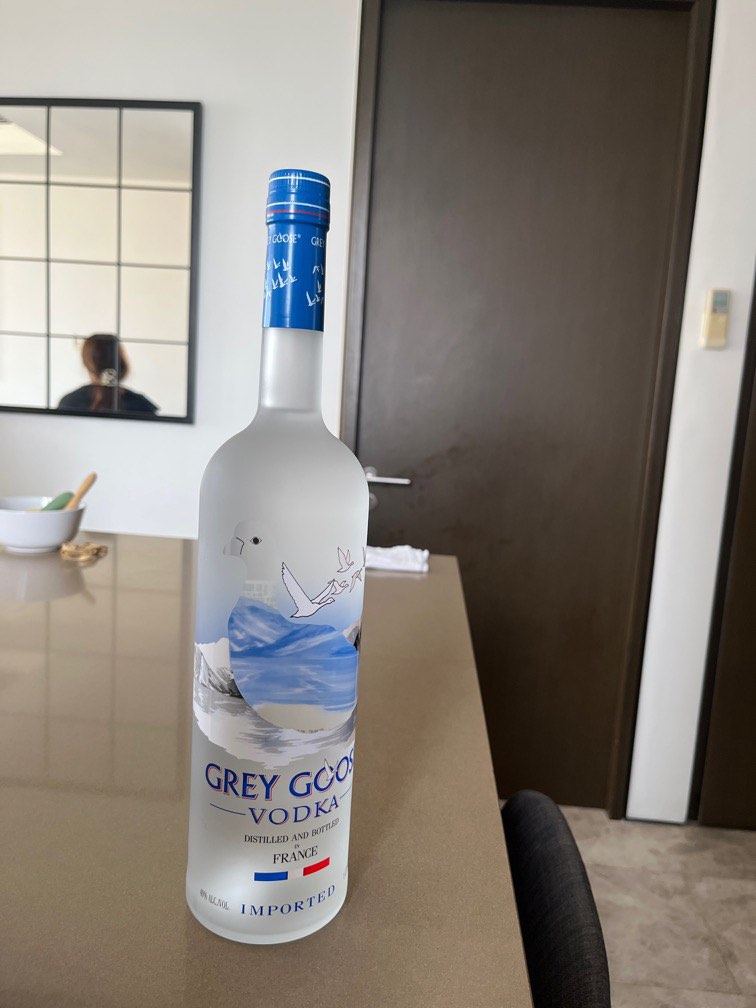 Grey goose vodka sealed 1L bottle, Food & Drinks, Alcoholic Beverages ...