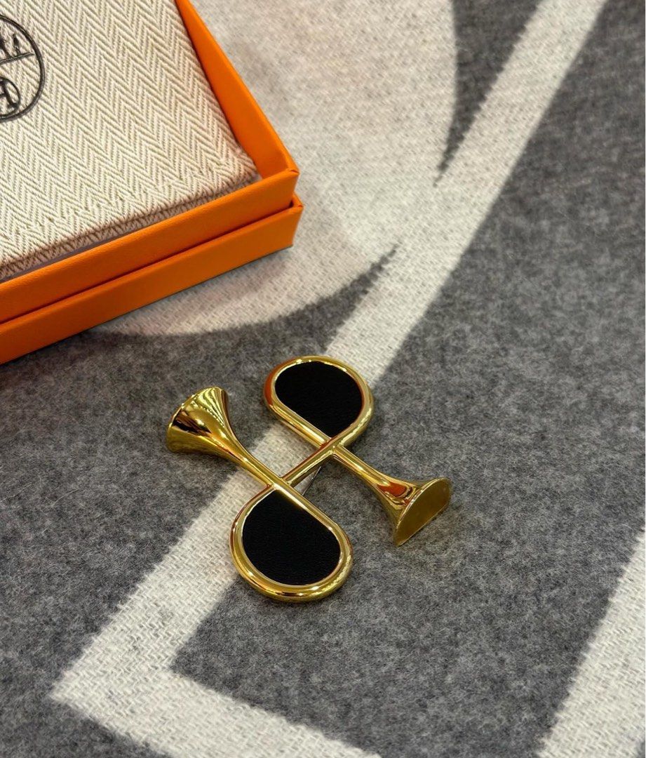 Hermes GHW Cor H Brooch, Women's Fashion, Watches & Accessories, Other ...