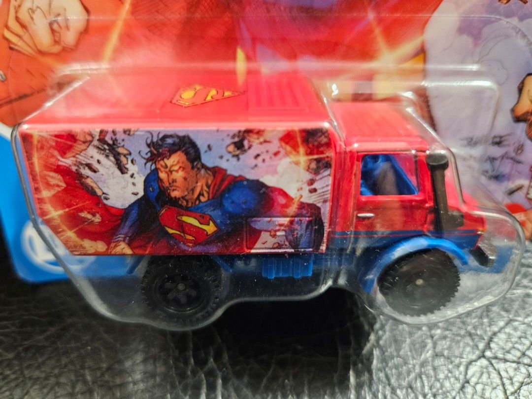 Hotwheels Premium Superman Mercedes Unimog, Hobbies & Toys, Toys ...