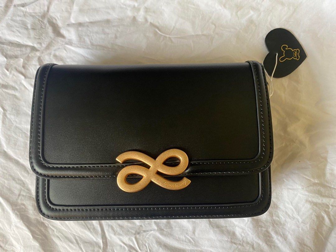 Kate Spade House of Little Bunny HOLB, Luxury, Bags & Wallets on Carousell