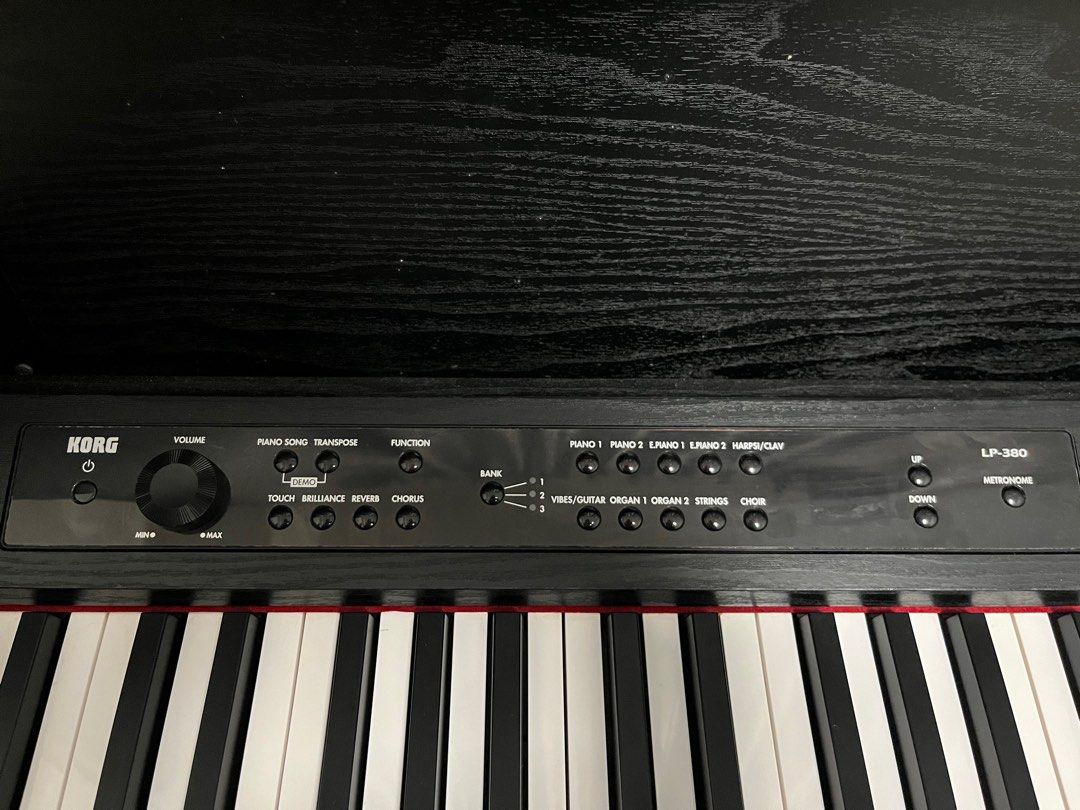 Korg digital piano LP-380, Hobbies & Toys, Music & Media, Musical ...