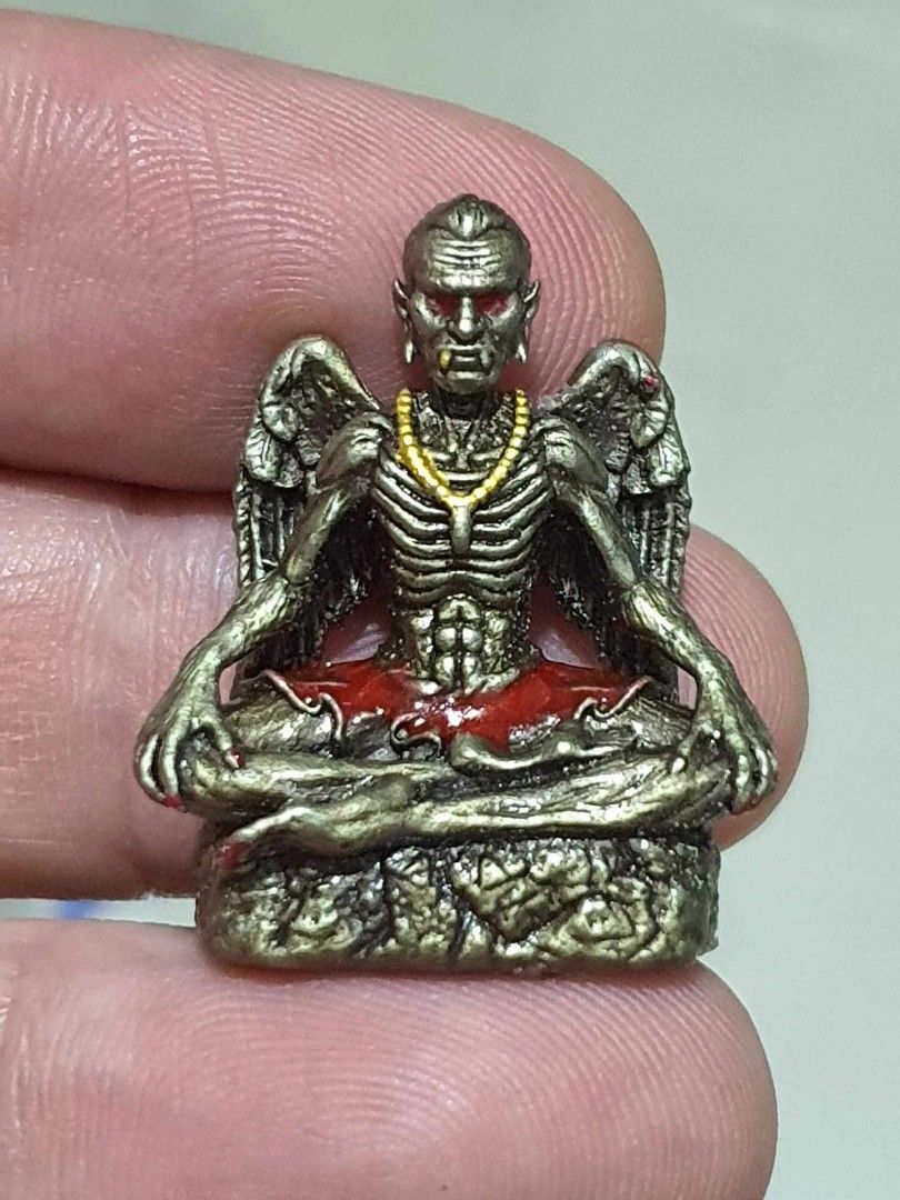 Kru kai kaew, Hobbies & Toys, Memorabilia & Collectibles, Religious Items on Carousell