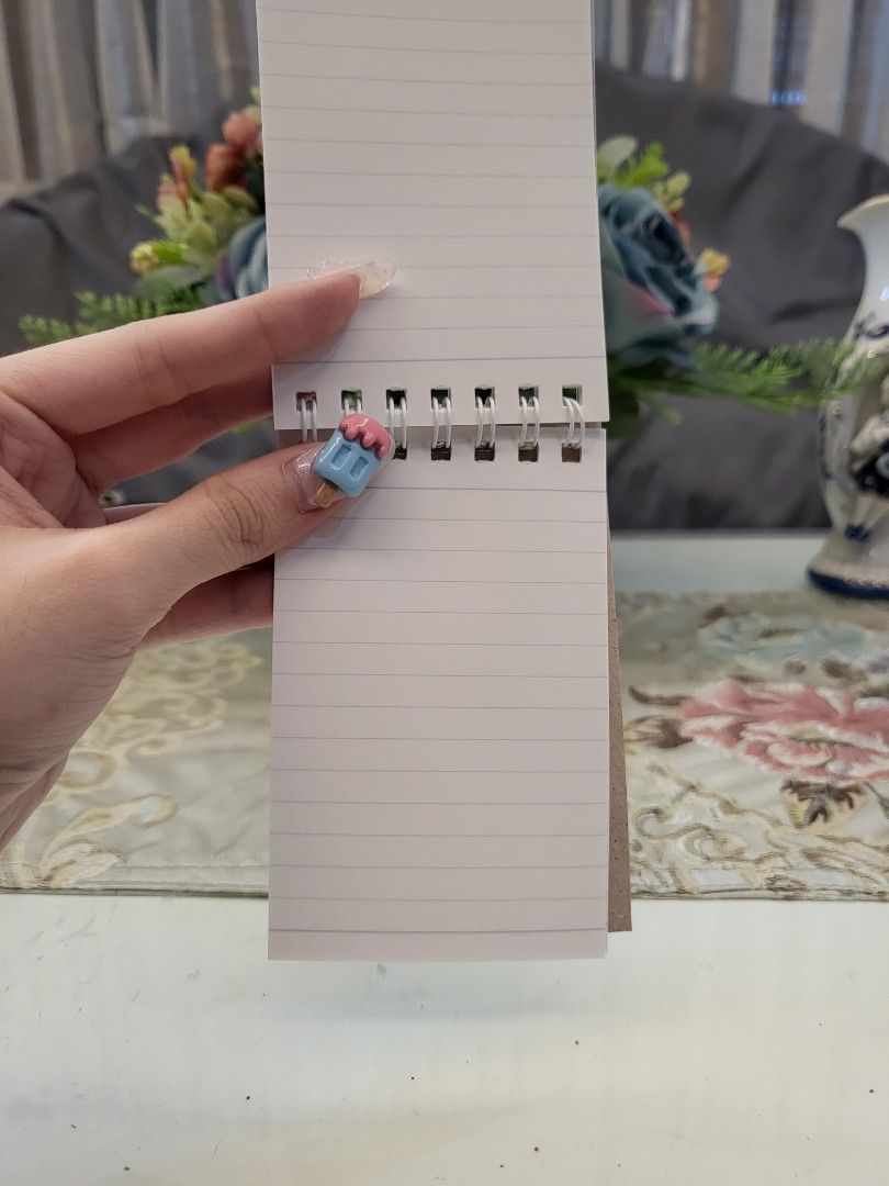 Kyowa Dog Mini Memo Pad, Hobbies & Toys, Stationary & Craft, Stationery ...