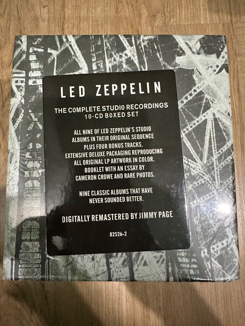 Led Zeppelin 10 CD Boxed Set, Hobbies & Toys, Music & Media, CDs & DVDs ...
