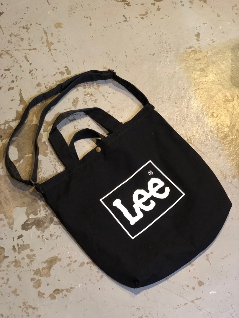 Lee Bag, Men's Fashion, Bags, Sling Bags on Carousell