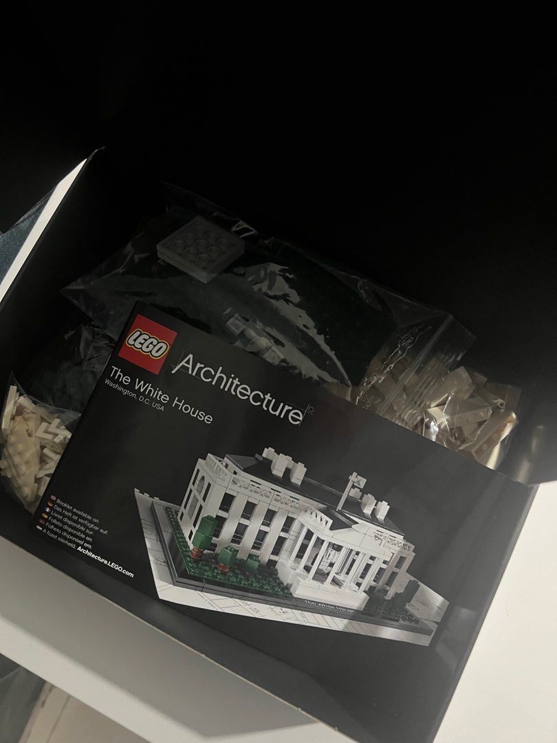 LEGO 21006 ARCHITECTURE White House, Hobbies & Toys, Toys & Games on ...