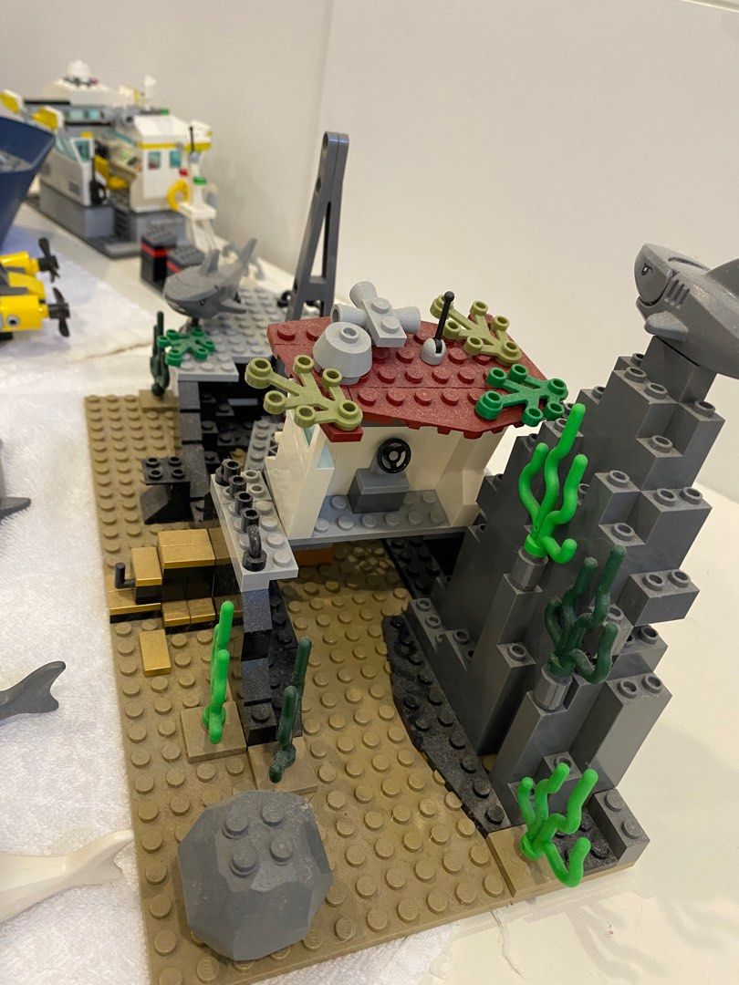 Lego deep sea exploration vessel (60095), Hobbies & Toys, Toys & Games on Carousell