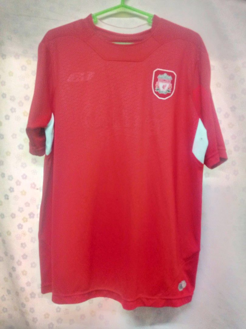 Liverpool 2004/05 Home Shirt x Kewell, Men's Fashion, Tops & Sets ...