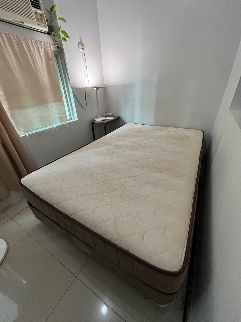 Mandaue Foam Mattress w/ Bed Box, Furniture & Home Living, Furniture ...
