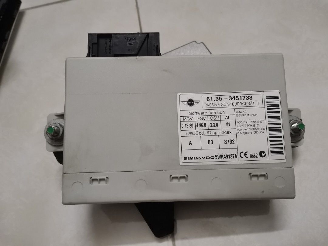 Mini Cooper S R56 keyless ignition module, Auto Accessories on Carousell