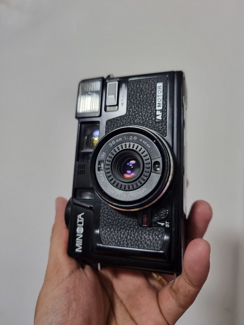 Minolta Hi Matic Af md, Photography, Cameras on Carousell