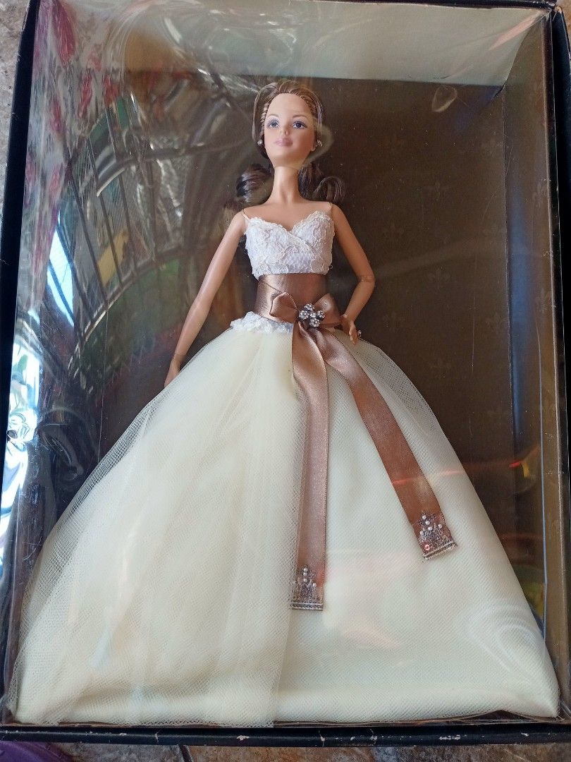 Monique Lhuillier BRIDE BARBIE COLLECTOR, Hobbies & Toys, Memorabilia ...