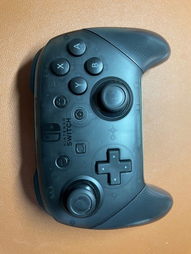 Nintendo pro controller, Video Gaming, Gaming Accessories, Controllers ...