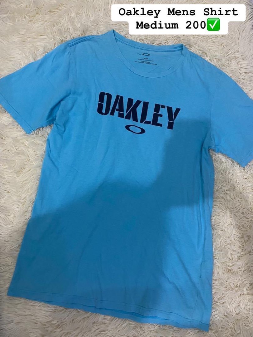 Oakley Medium, Men's Fashion, Tops & Sets, Tshirts & Polo Shirts on Carousell