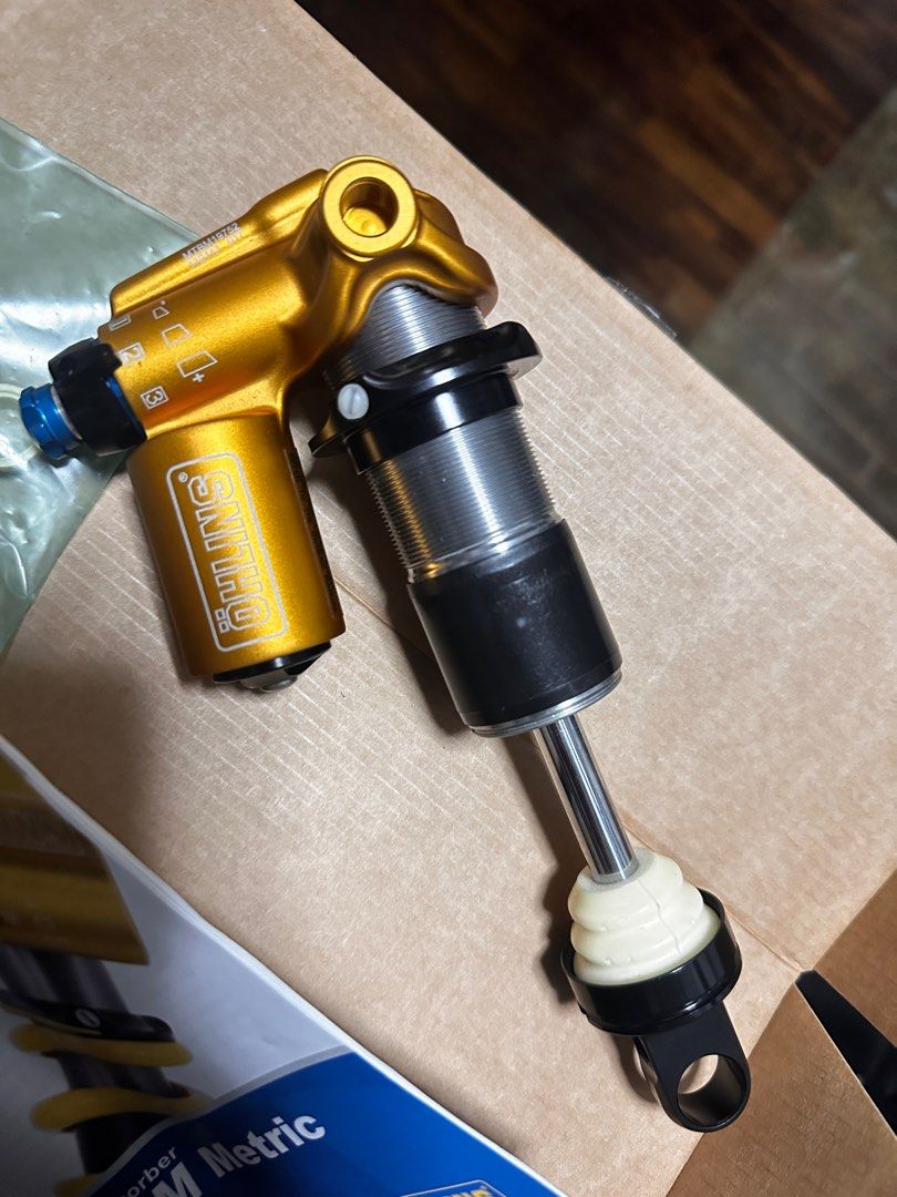Ohlins TTX22M Coil Trunnion Mount 185 X 55 shock, Sports Equipment ...