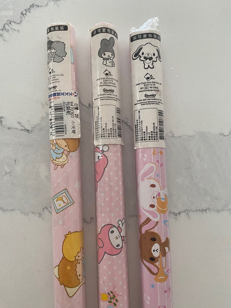 Original Sanrio Gift Wrapping Paper, Hobbies & Toys, Stationery & Craft ...