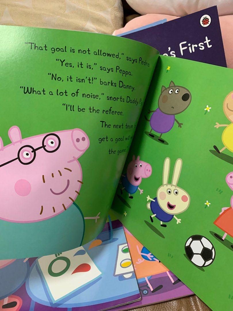 Peppa Pig Story Book 英文, 興趣及遊戲, 書本 & 文具, 小朋友書 - Carousell