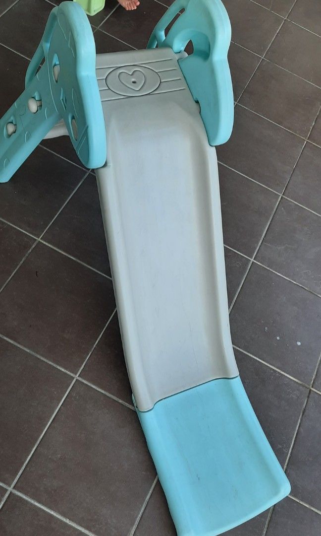 Playground Slide Gelongsor, Babies & Kids, Baby Nursery & Kids ...