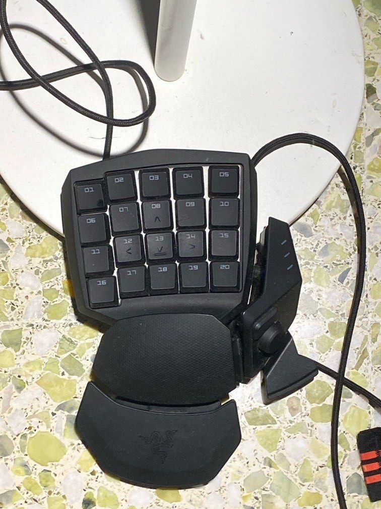 Razer Orbweaver chroma (rare), Computers & Tech, Parts & Accessories ...