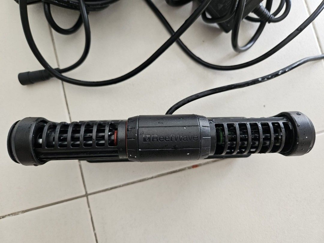 Redsea Reef Wave maker, Pet Supplies, Homes & Other Pet Accessories on ...