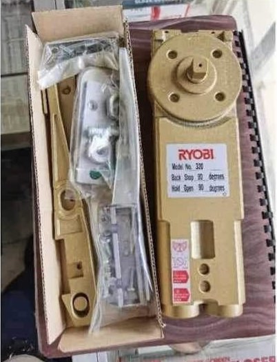 Ryobi door closer, Furniture & Home Living, Security & Locks, Locks ...