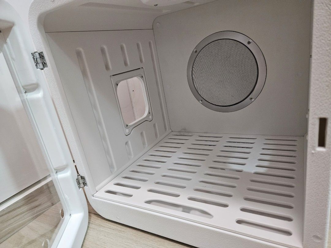 Smart Pet Dryer Box, Pet Supplies, Health & Grooming on Carousell