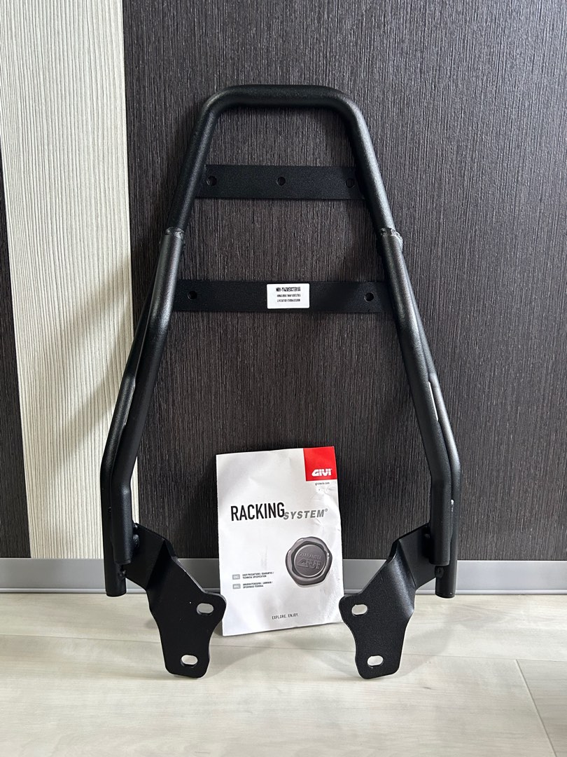 SNIPER Y16 MONORACK GIVI, Motorcycles, Motorcycle Accessories on Carousell