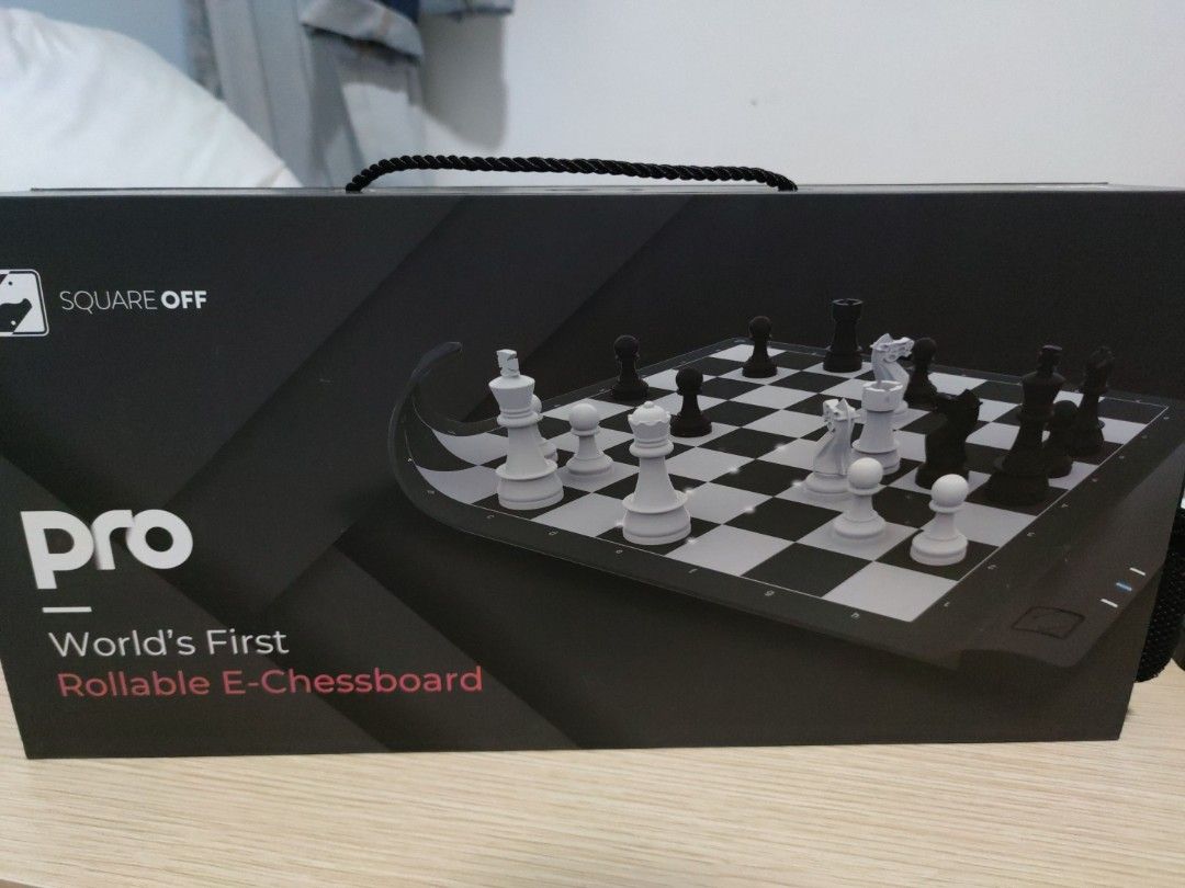 Squareoff Pro AI Computer Chess Board, Hobbies & Toys, Toys & Games on ...